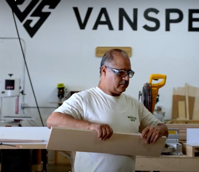 Inside The Shop: with Javier. – Vanspeed