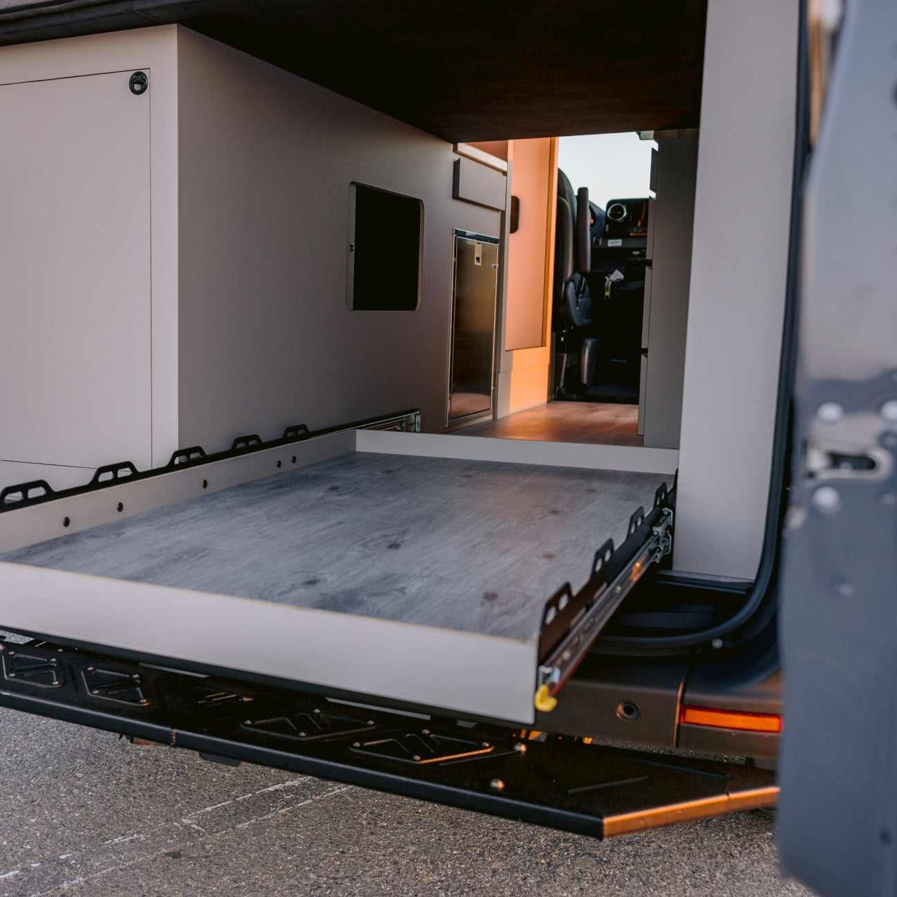 144 LOFT – Vanspeed