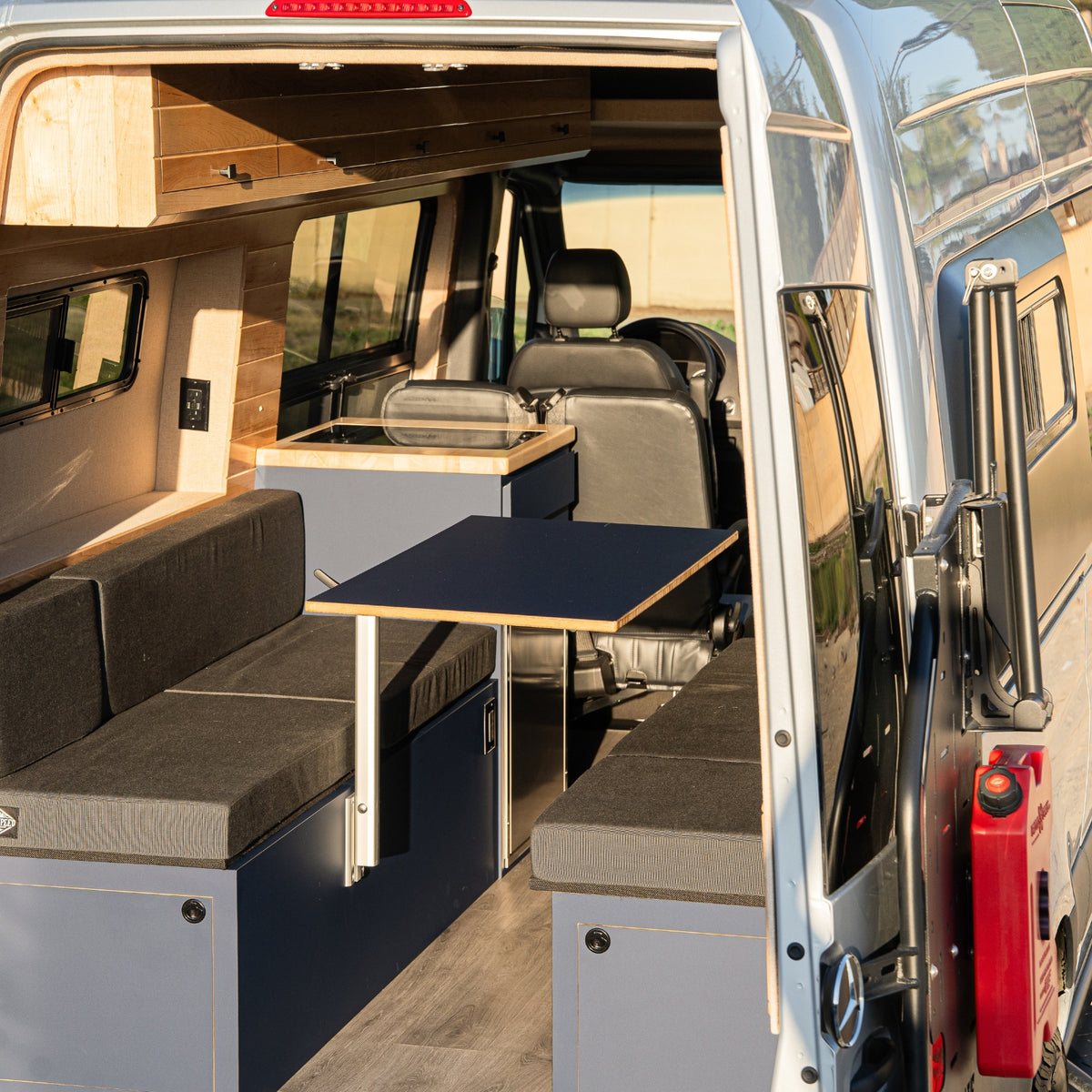 4X4 144 Mercedes Sprinter - Evergreen Dream II – Vanspeed