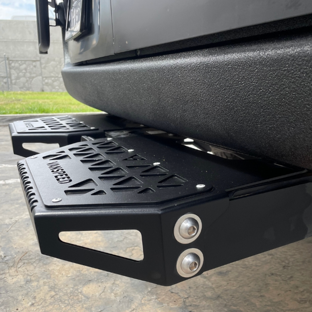 Sprinter Defender Mini Rear Step – Vanspeed